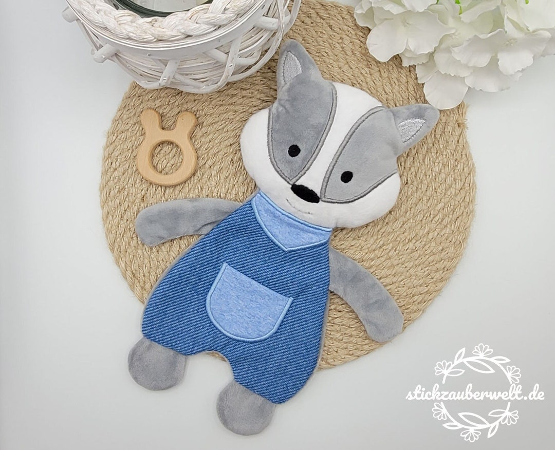 Badger, Comforter, Cuddle Cloth, ITH Embroidery File, Embroidery ...