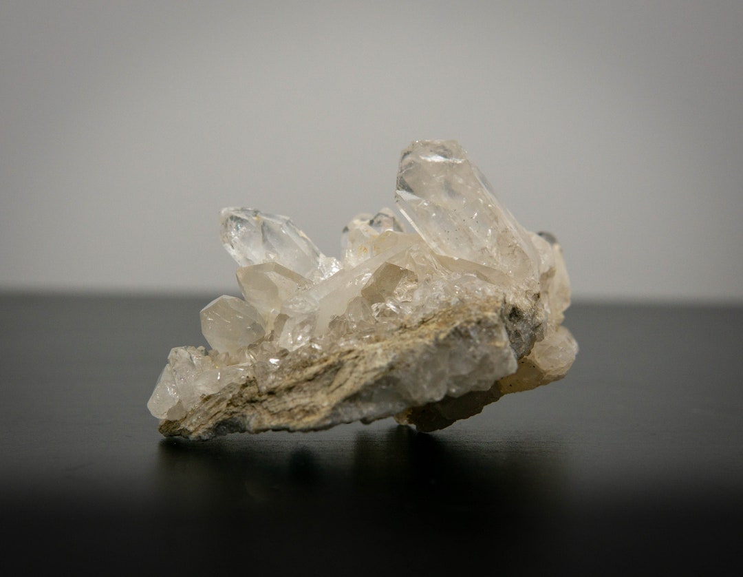 Rough Quartz Crystals Good in Size Rock Specimen - Raw Quartz Crystal ...