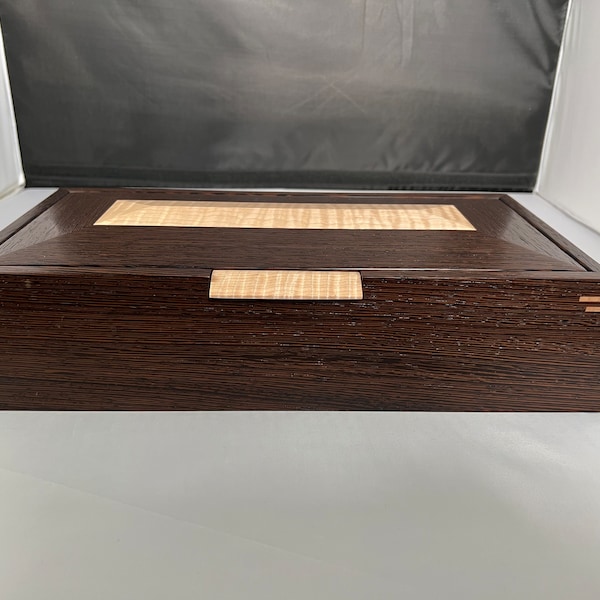 Valet Box - Etsy