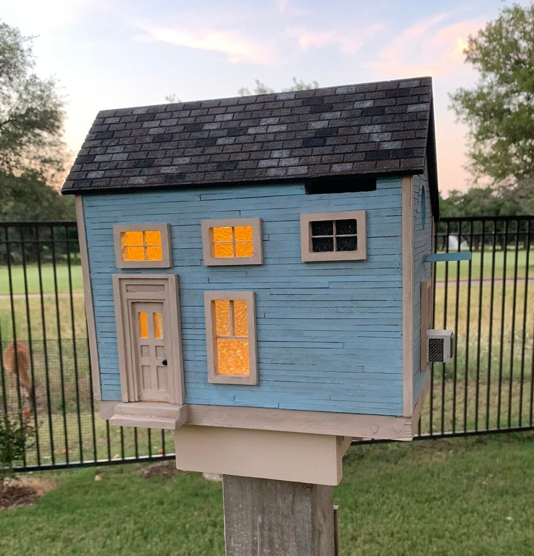 Birdhouse, Solar Powered Birdhouse, Saltbox House - Etsy