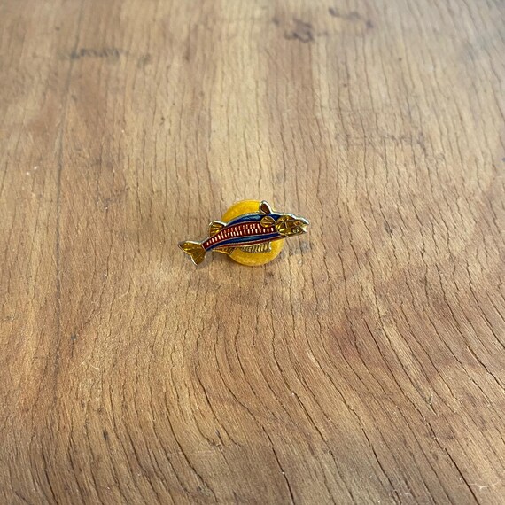 1980s Vintage SALMON FISH Enamel Lapel Pin Retro Fish… - Gem