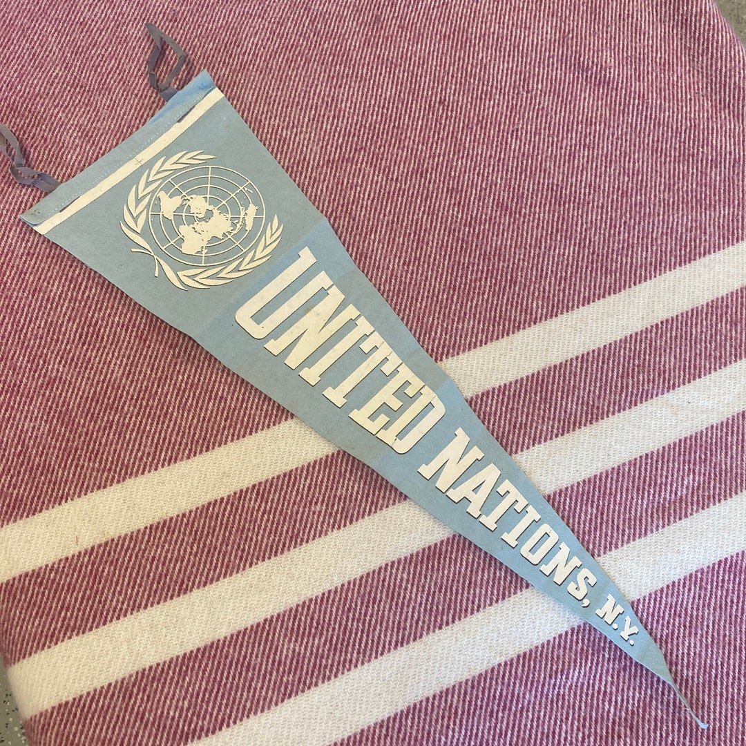1960s United Nations Headquarters New York City Souvenir Pennant ...
