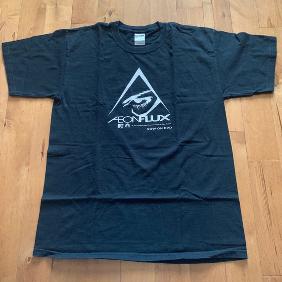 2005 Æon Flux Movie Promo Tee Vintage 2000s 100% Cotton 2005 Æon Flux Movie Promo Tee Vintage 2000s 100% Cotton