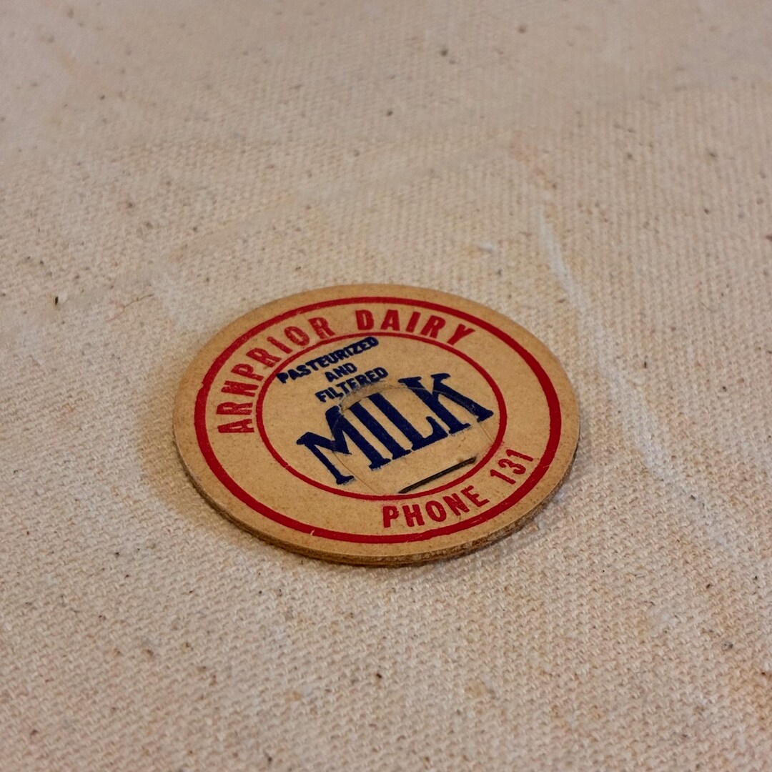 1950s Vintage MILK CAP Retro Arnprior Dairy Ontario Canada Paper ...