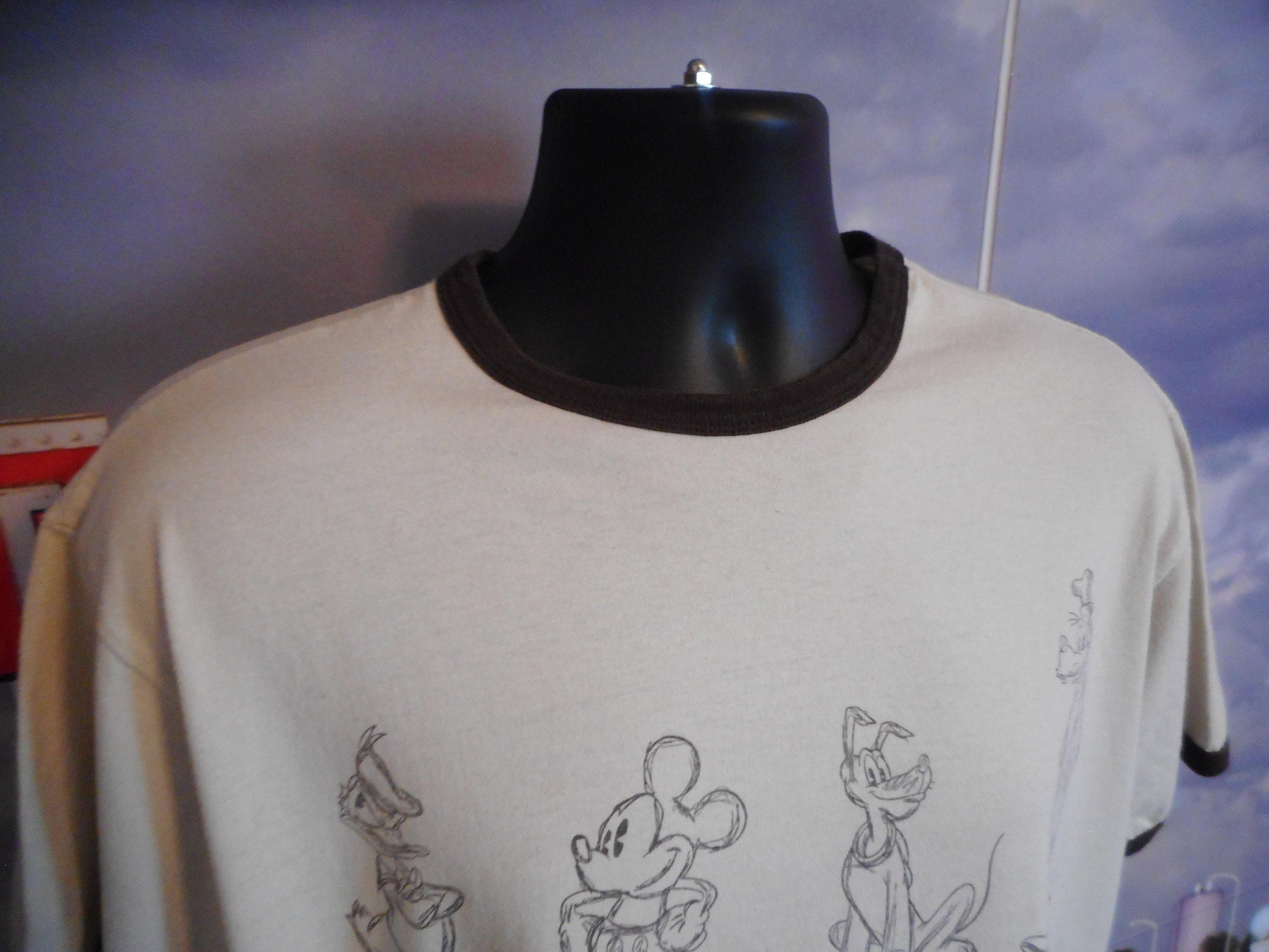 Vintage Disney Store Tee Large Men's/unisex Ringer Tee Cartoon Sketch ...