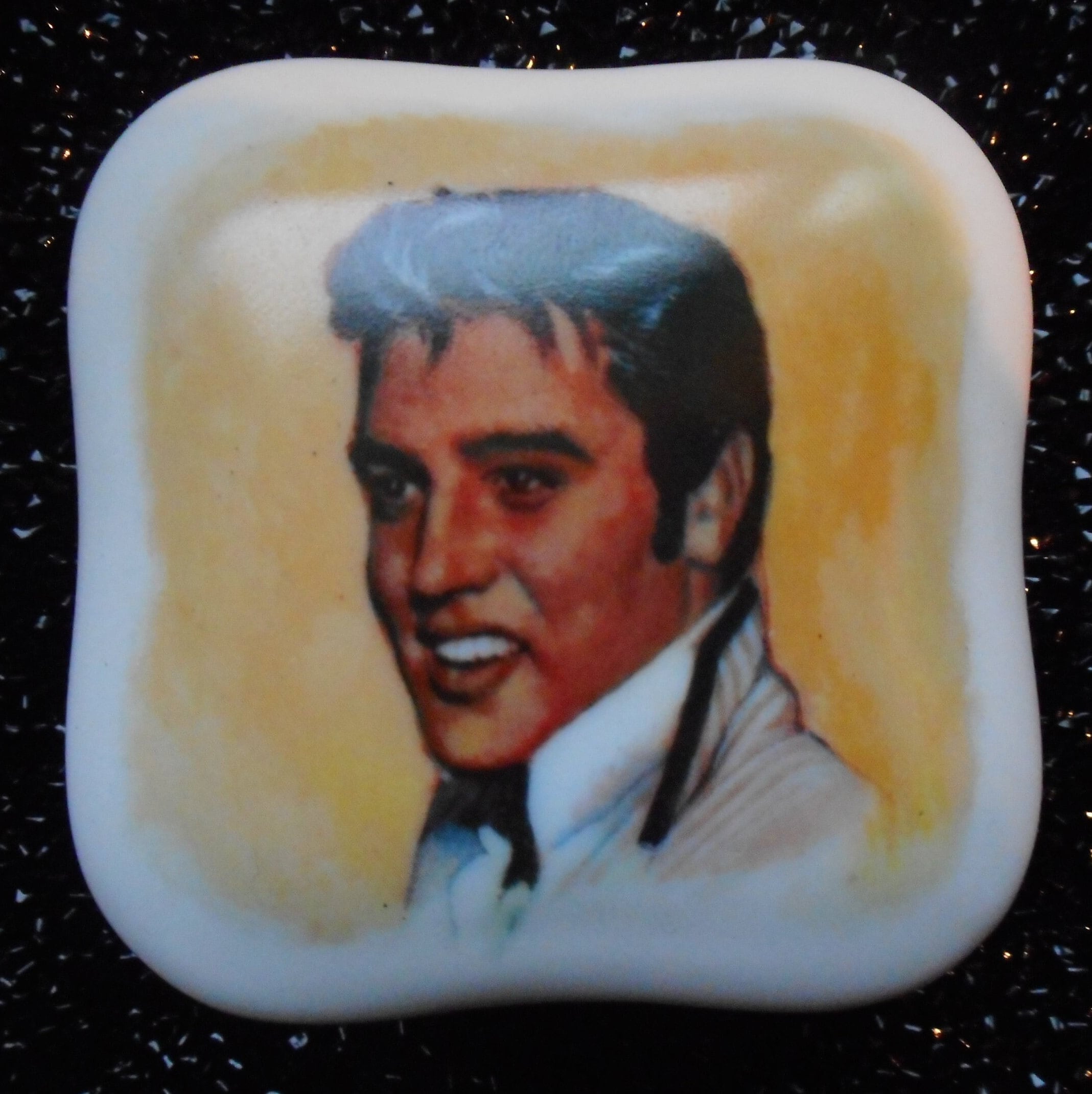 Elvis Presley Box Housewares Vintage '80's Ceramic Music Box Love Me ...