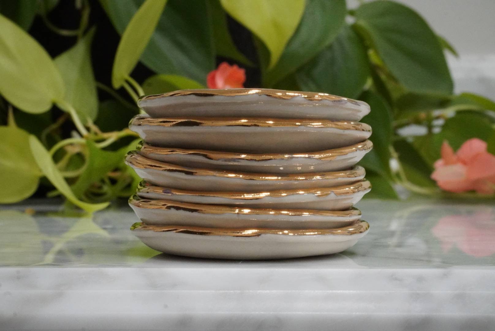 Hand Drawn Bumble Bee Ring Dish Teabag Holder With Gold Rim - Etsy