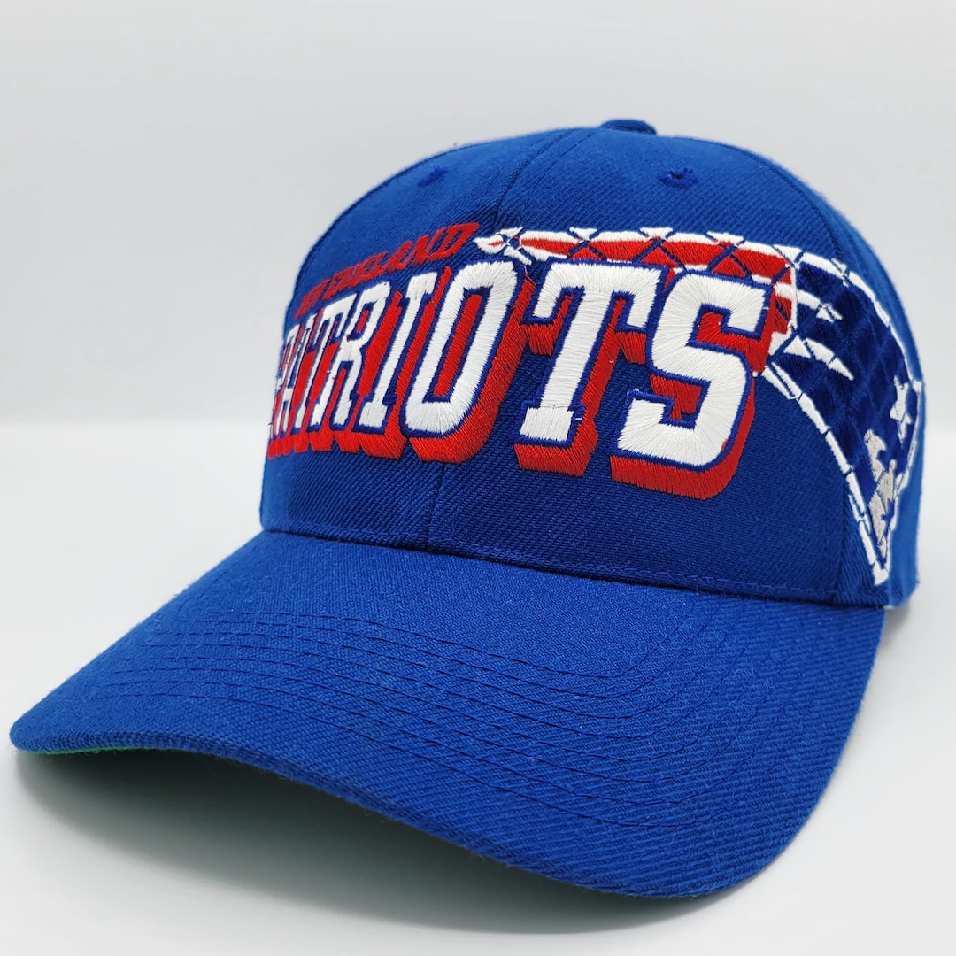New England Patriots Vintage 90s Sports Specialties Cage Snapback Hat ...
