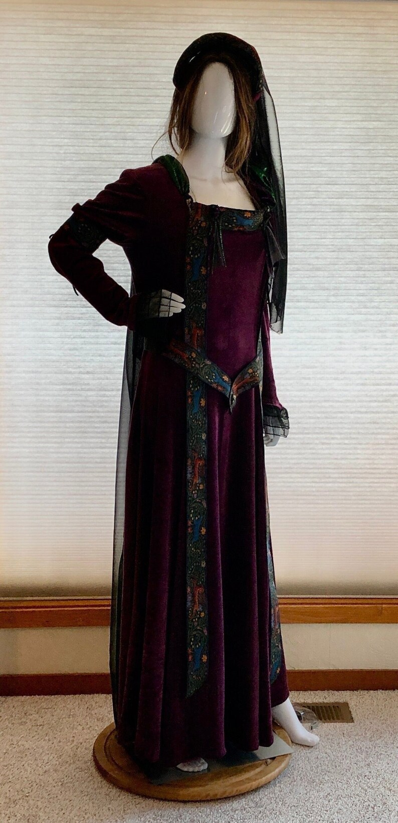 Purple Velvet Maiden Gown: Medieval Renaissance Dress, Adjustable Size ...