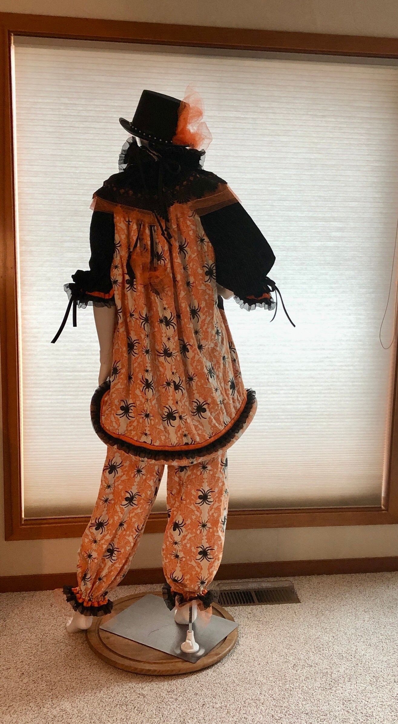 Glowing Wolf Original Design Clown Costume, Halloween/adjustable , 4 ...