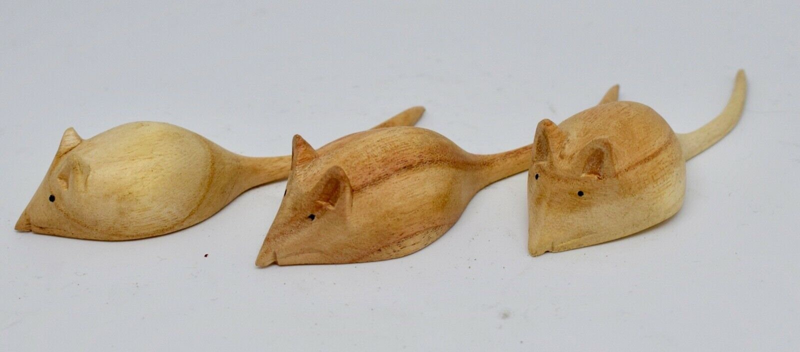 Three Wooden Mice Hand Carved Cheese Board Decoration Beam - Etsy UK