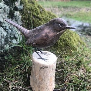 Hand Carved and Painted Wooden Wren Statue Ornament Gift Feature on Log ...