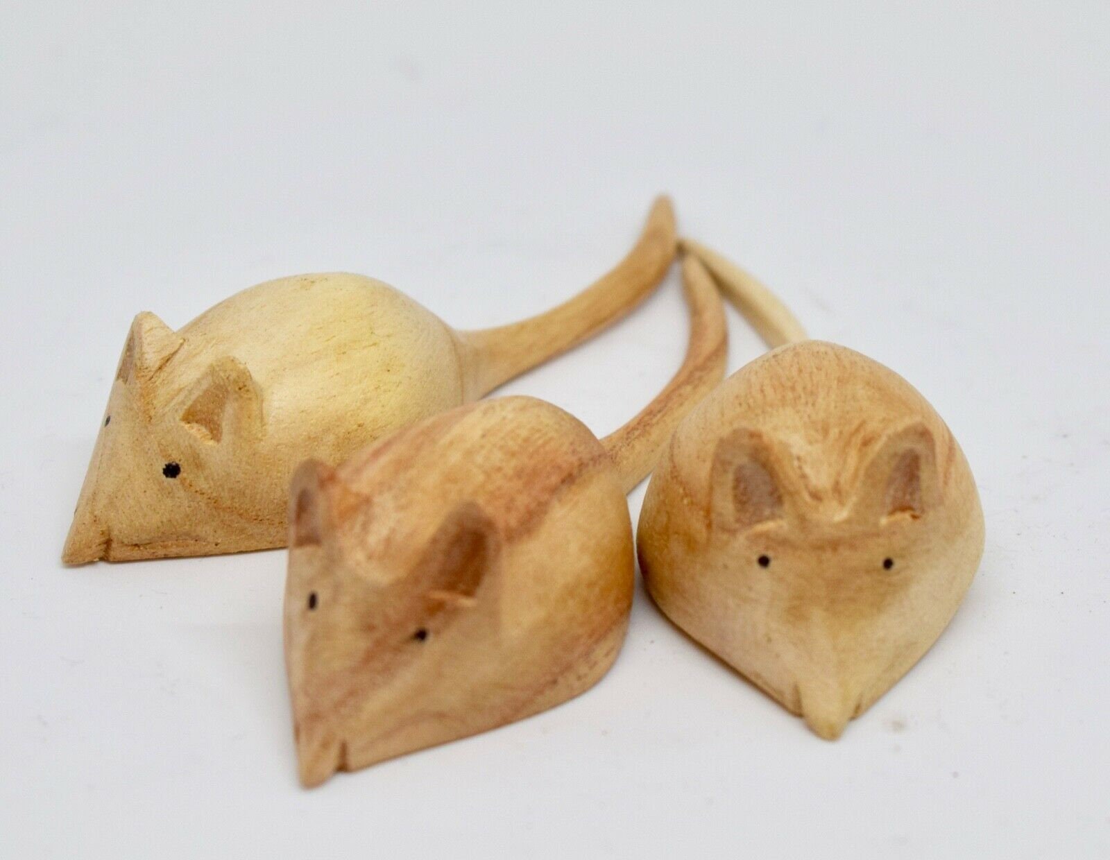 Three Wooden Mice Hand Carved Cheese Board Decoration Beam - Etsy UK