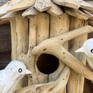 Handmade Wooden Birdhouse Bird Box Tree Bark Natural Garden Drifwood ...