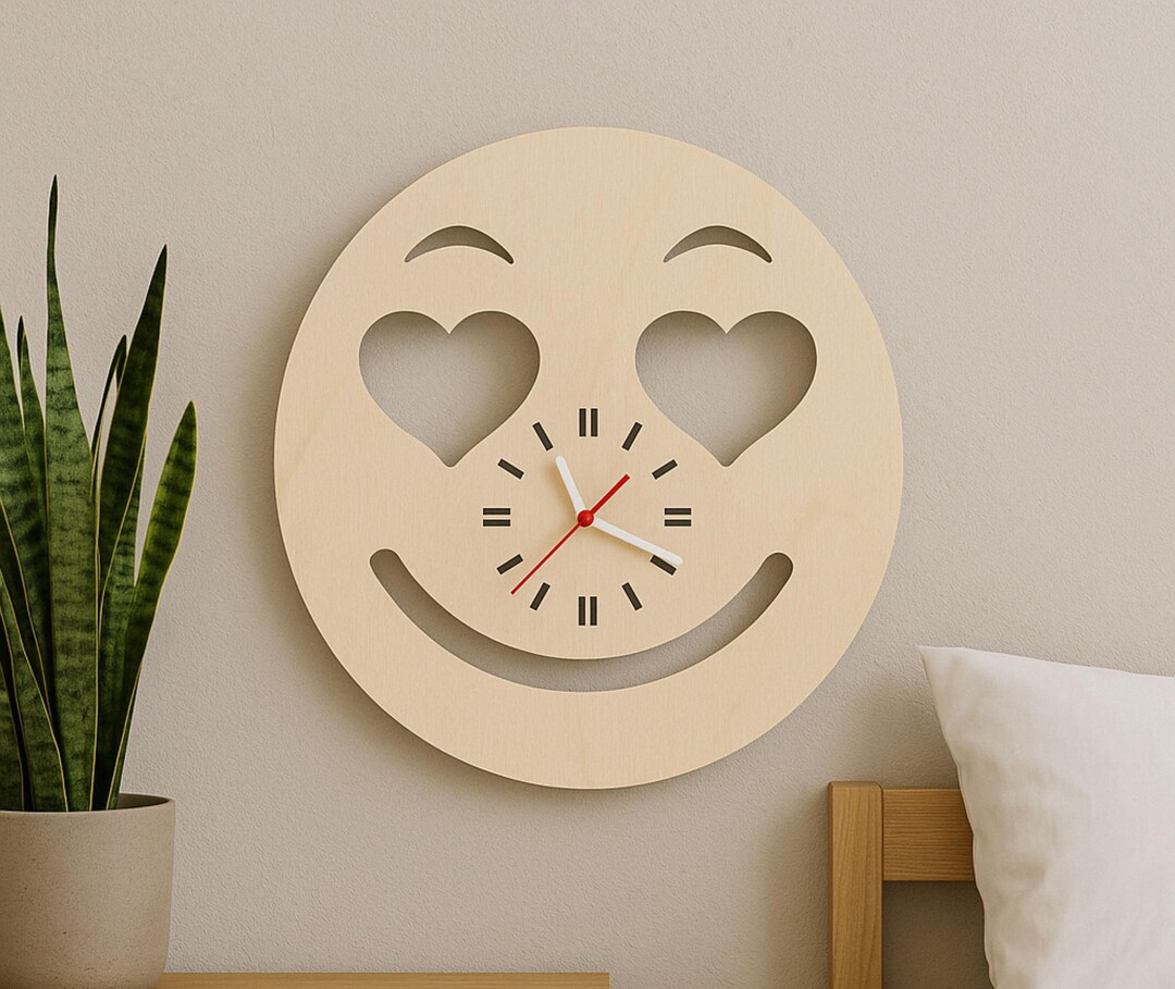 Smiley Face Wooden Wall Clock – Fun Minimalist Emoji Home Decor ...