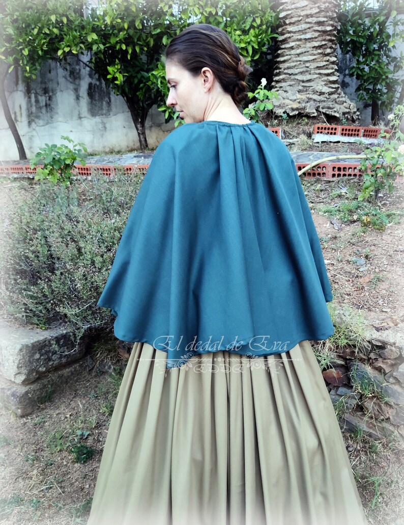 Medieval Cloak. Short Cloak. Capelet - Etsy