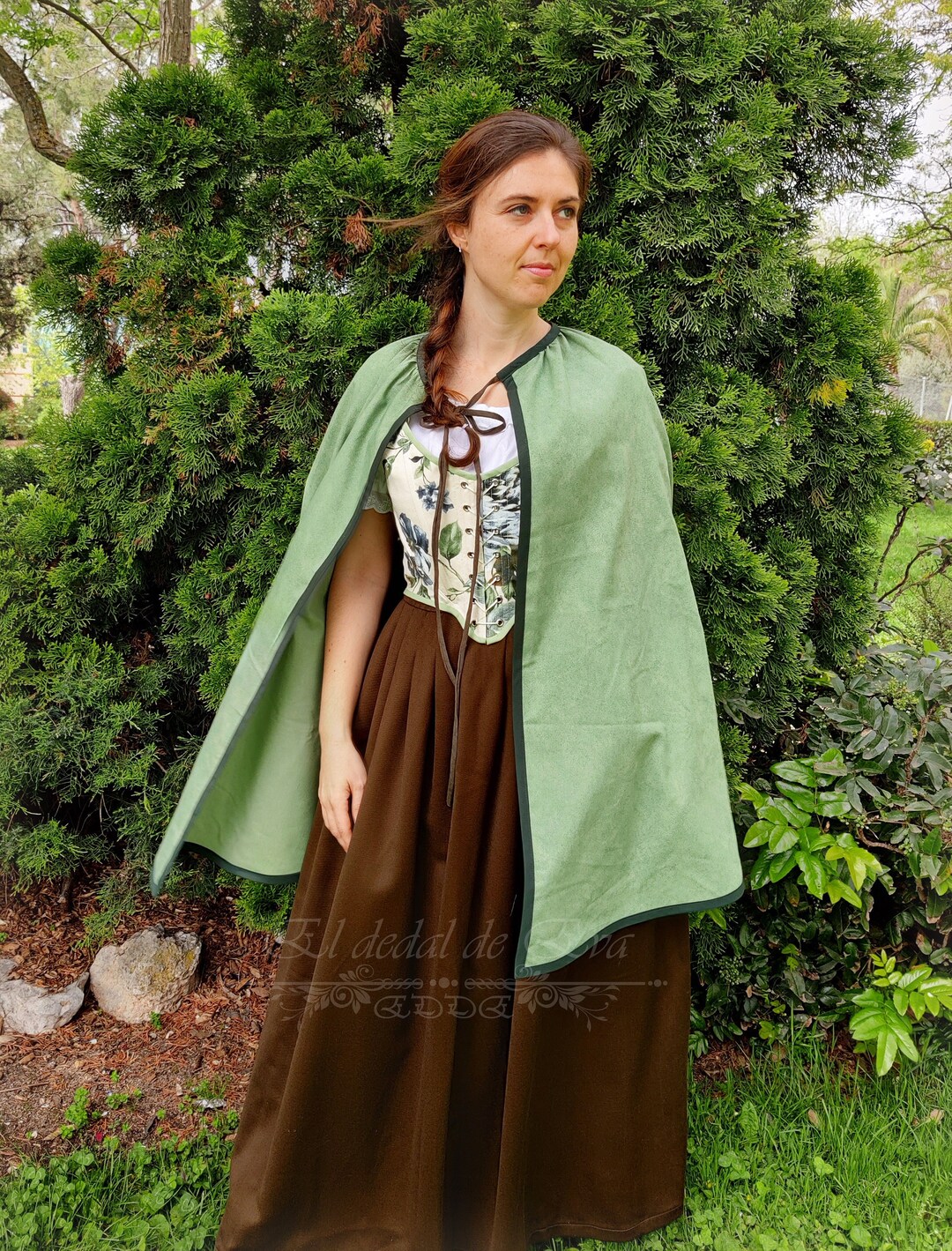Medieval Cloak. Short Layer. Capelet - Etsy