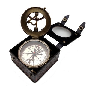 Sundial Compass Marine Boat Gift Pocket Sun Dial in Leather Display Box ...