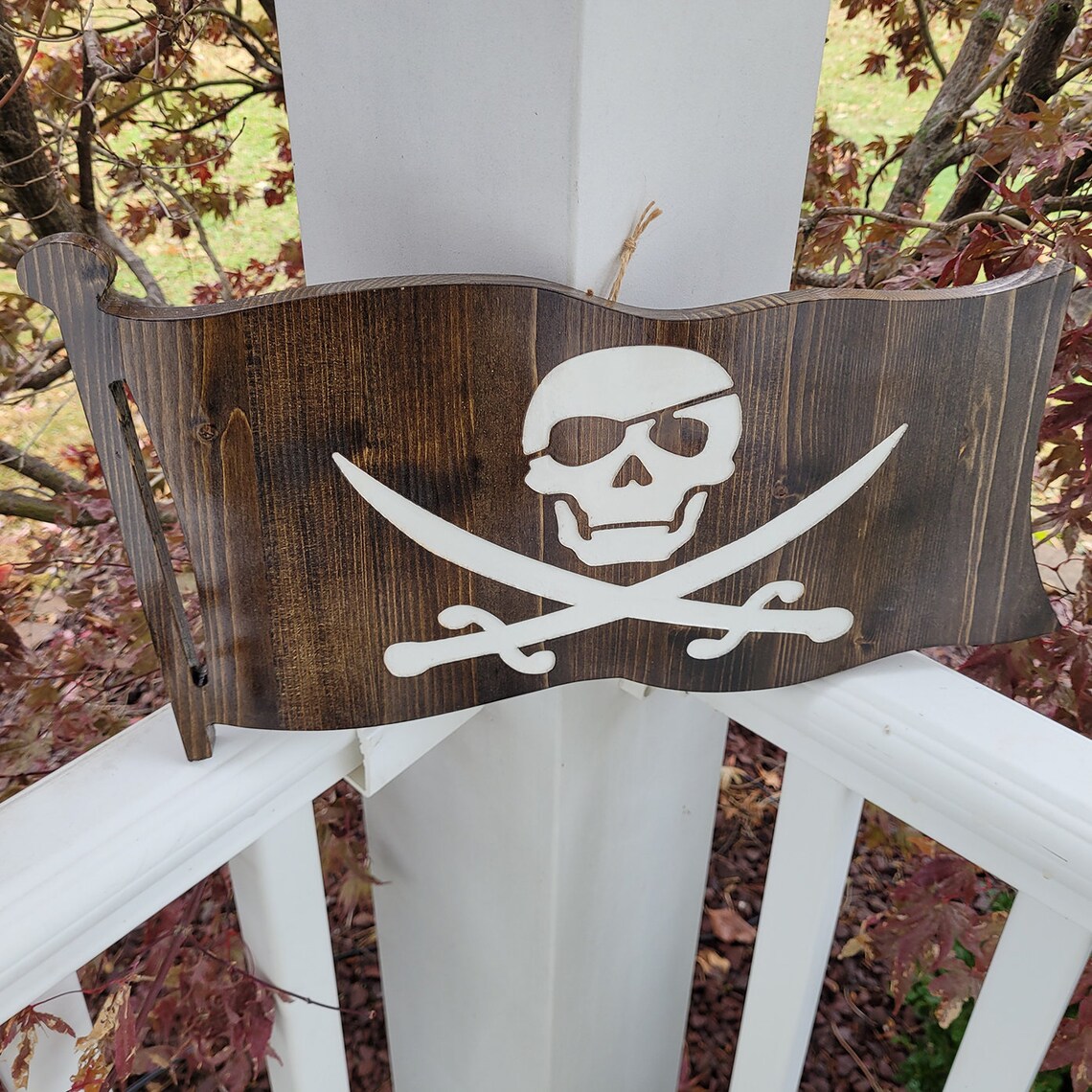 Jolly Roger Pirate Flag Wood Sign, Man Cave Signs, Father's Day Signs ...