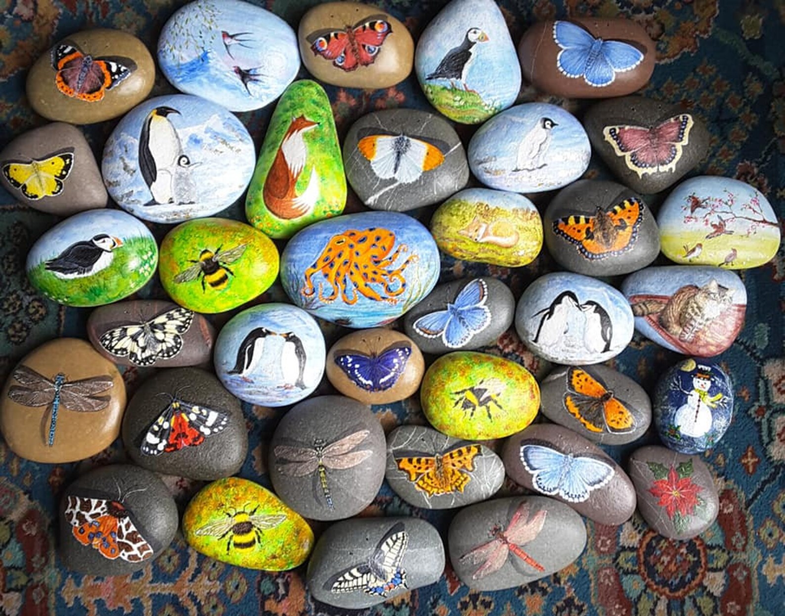 Hand painted pebble / cobble / stone of a Tiger MOTH | Etsy