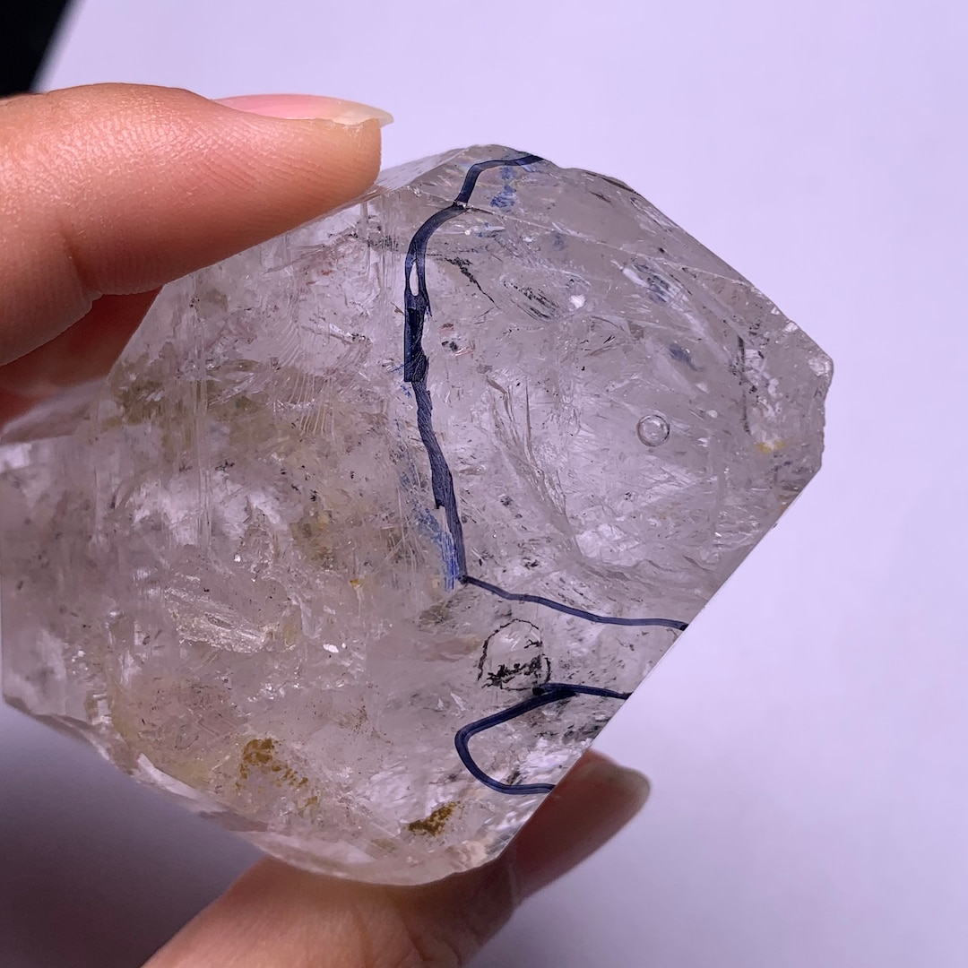 144.2GRAM Natural Clear Quartz Water Bubble /black Sand Enhydro Quartz ...