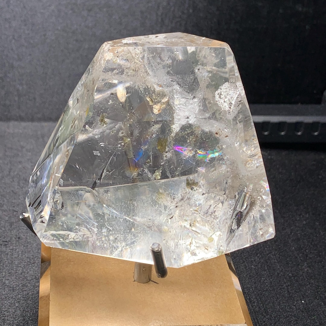 Natural Clear Quartz Mica Quartz Rainbow Quartz Crystal With Stand - Etsy