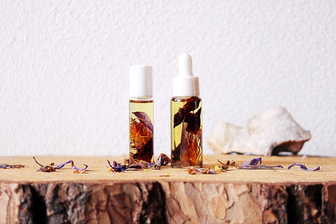 Dream Well Oil Lucid Dreaming Infused Essential Oils, Blue Lotus ...