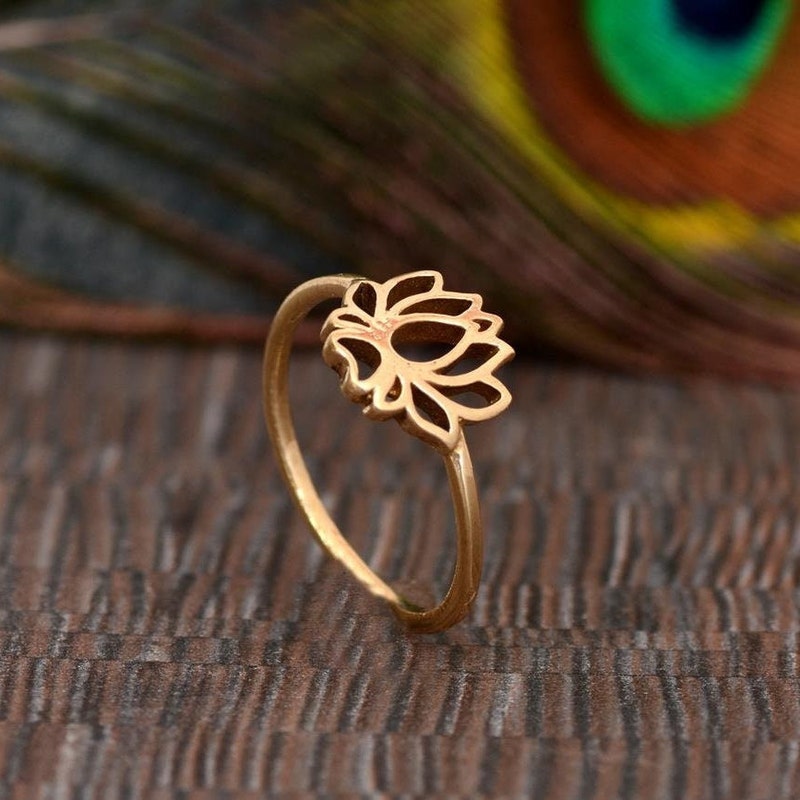 Silver Lotus Ring - Etsy