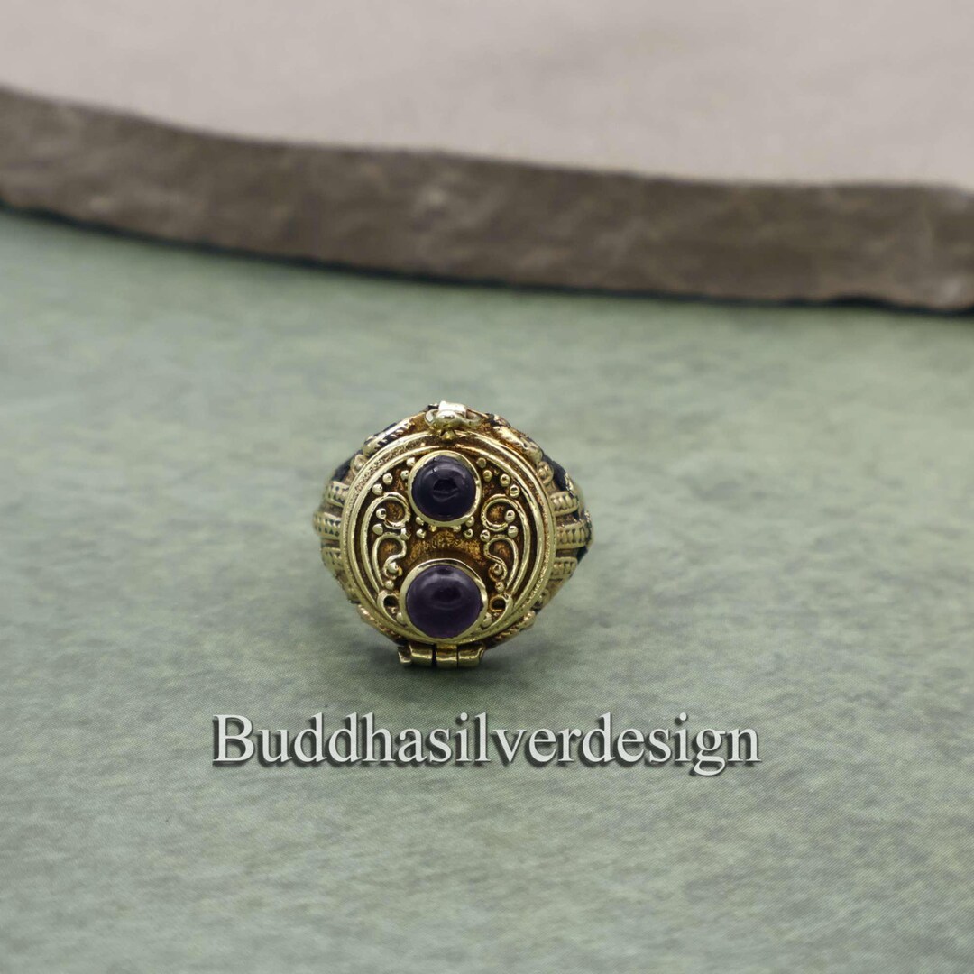 Vintage Poison Box Ring | Amethyst Gemstone Poison Box Ring | Brass ...