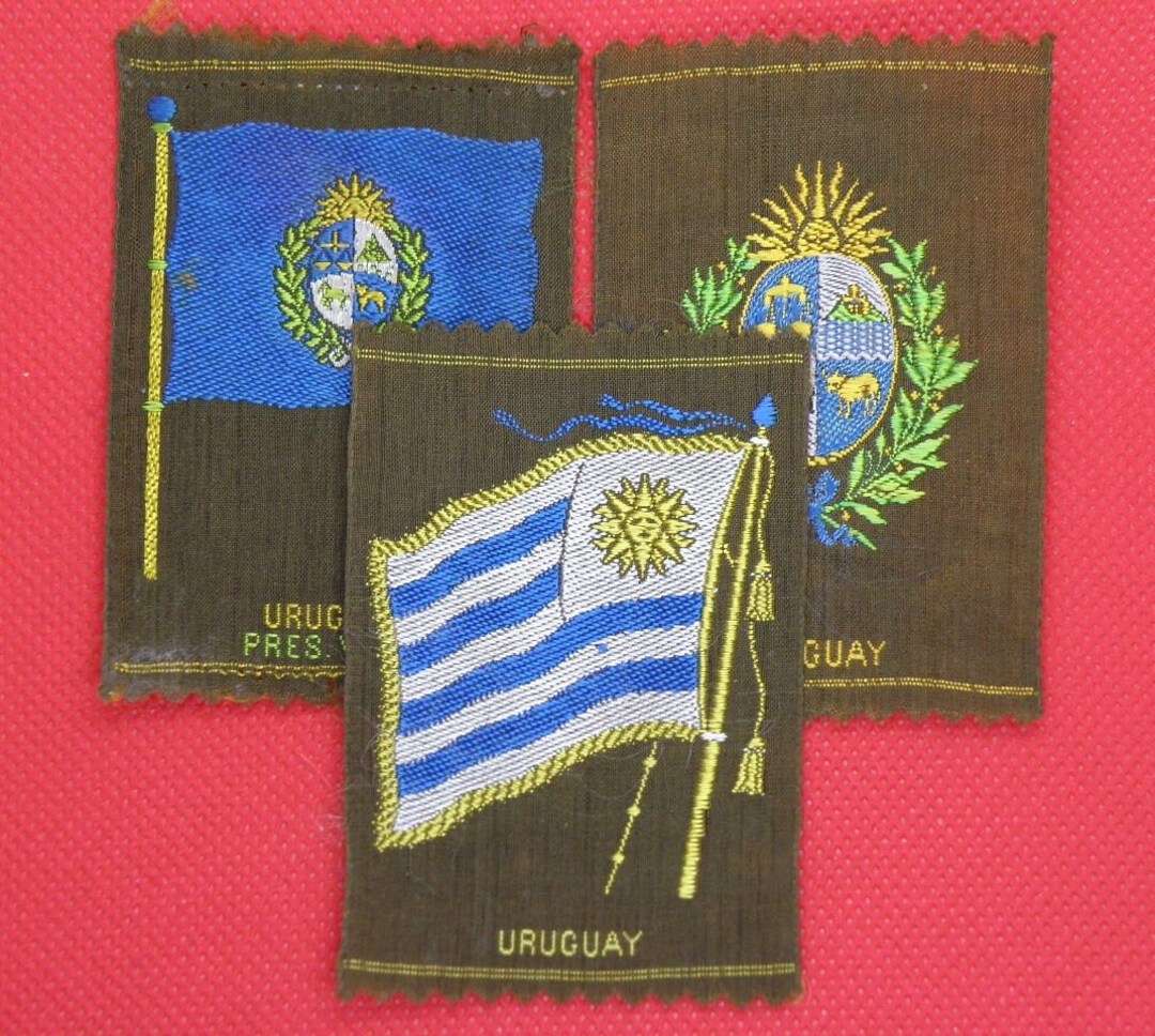URUGUAY SILK FLAGS 1930 National Flag, Standard Flag & Arms Cigarette ...