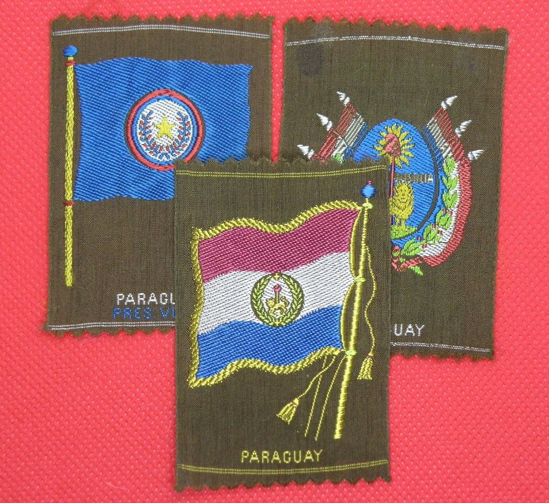 PARAGUAY SILK FLAGS 1930 National Flag, Standard Flag & Arms Cigarette ...