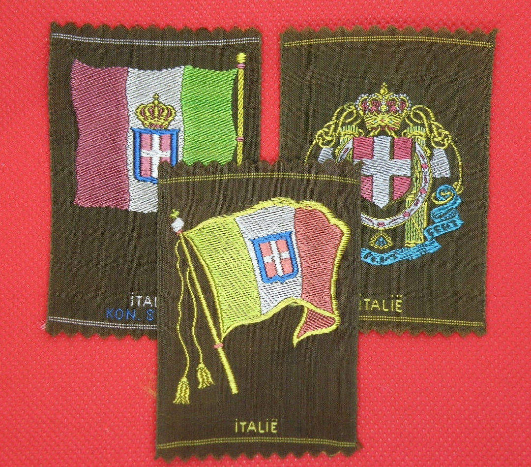 ITALY SILK FLAGS 1930 National Flag, Standard Flag & Arms Cigarette ...