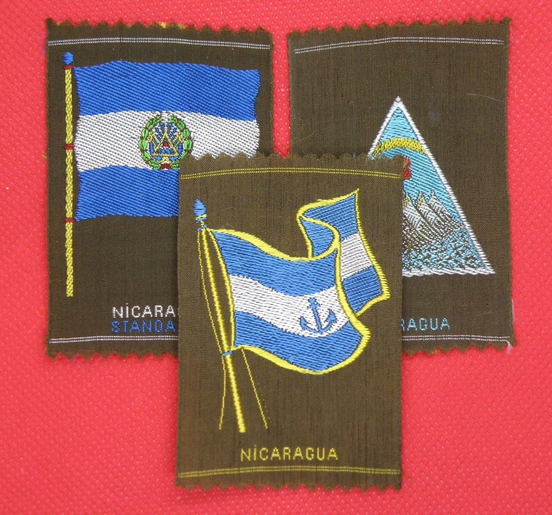 NICARAGUA SILK FLAGS 1930 National Flag, Standard Flag & Arms Cigarette ...
