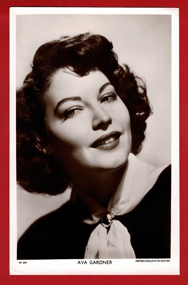 AVA GARDNER Postcard Film Star Original PICTUREGOER Card - Etsy