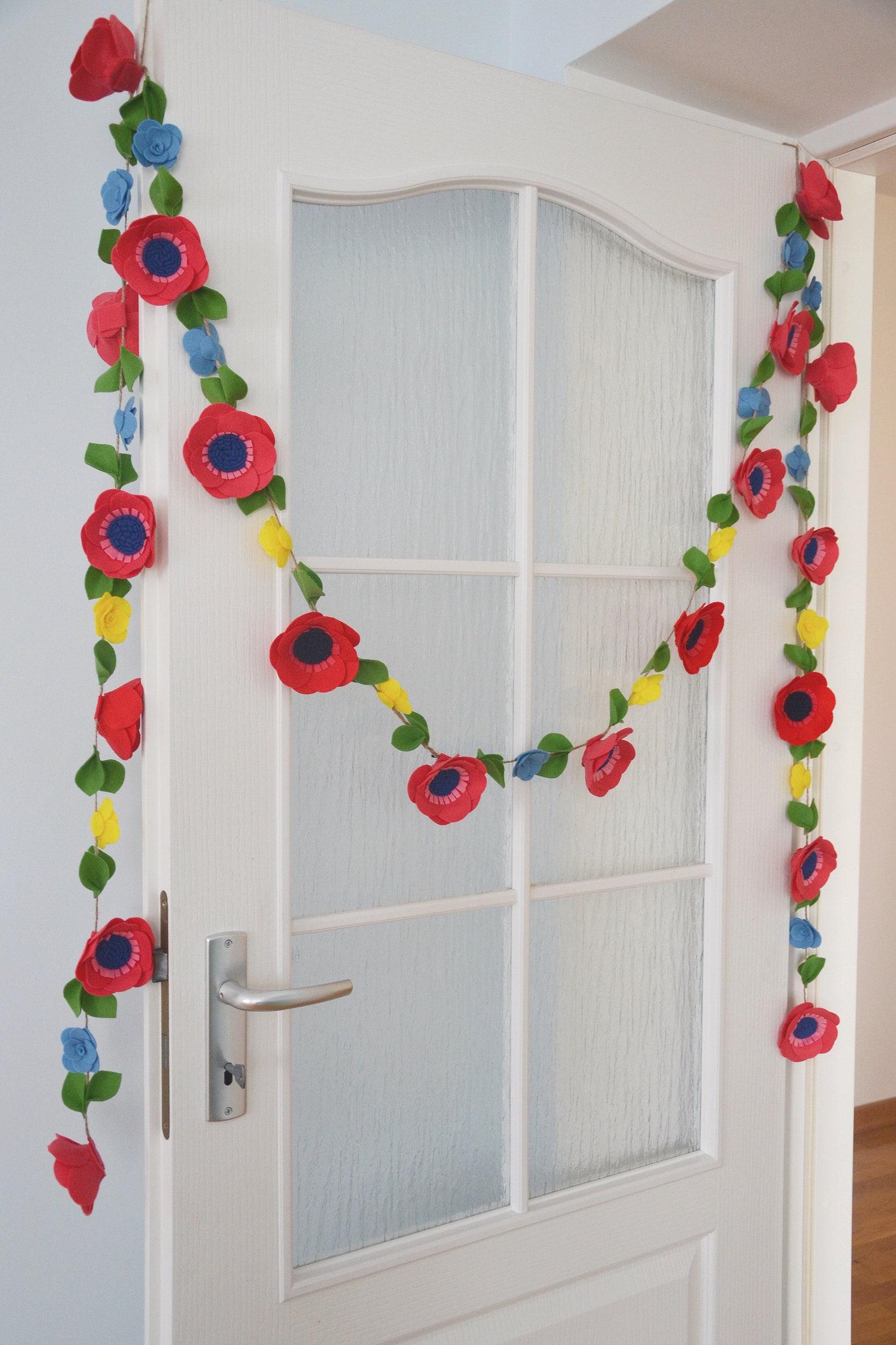 Large Felt Flower Garland, Felt Red Poppy Flower Garland, Wedding Felt ...