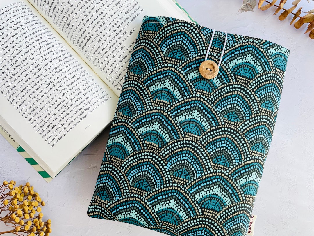 Blue Padded Book Sleeve With Button Closure, Fabric Book Cover for ...
