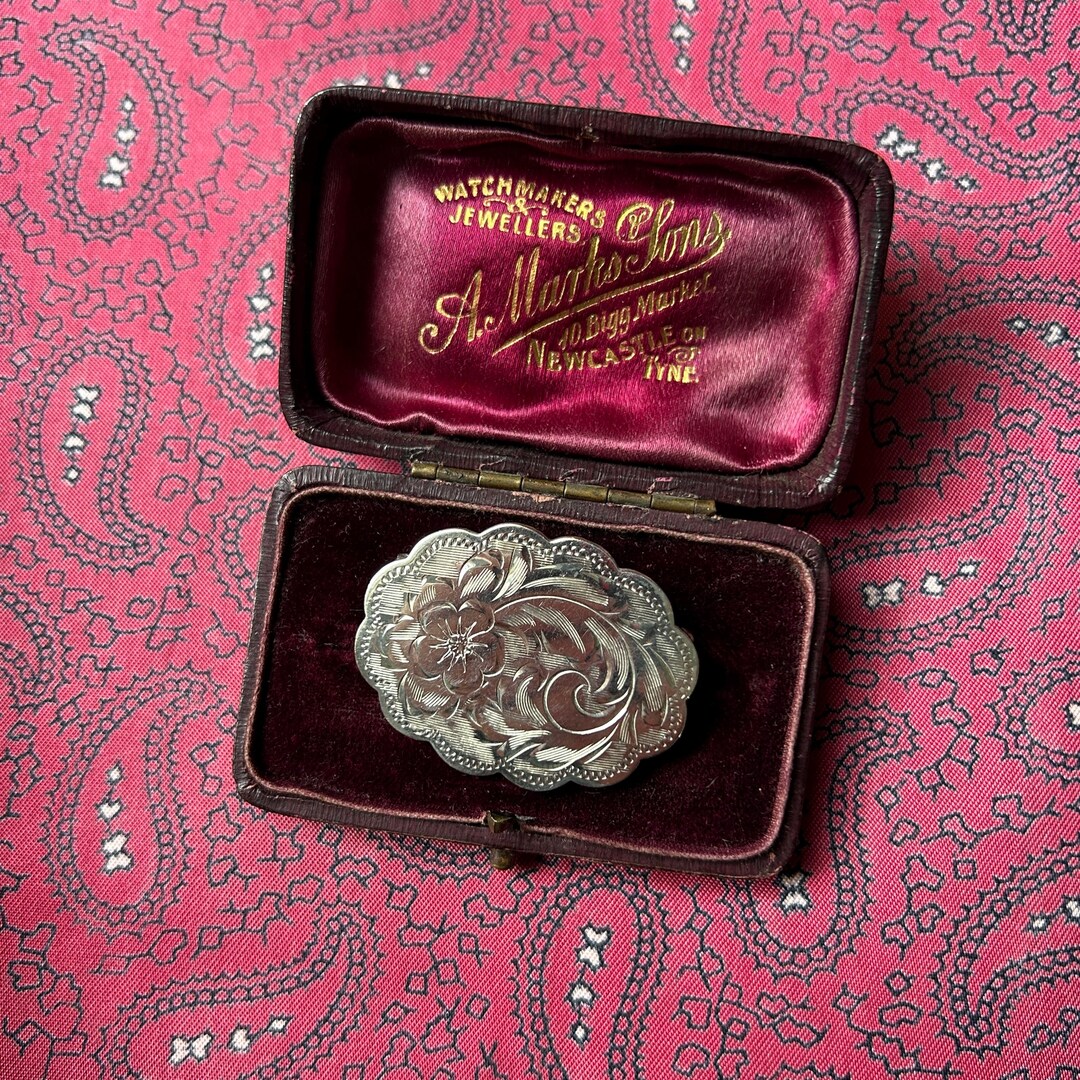 Vintage Sterling Silver Engraved Brooch in a Beautiful Floral Design by ...