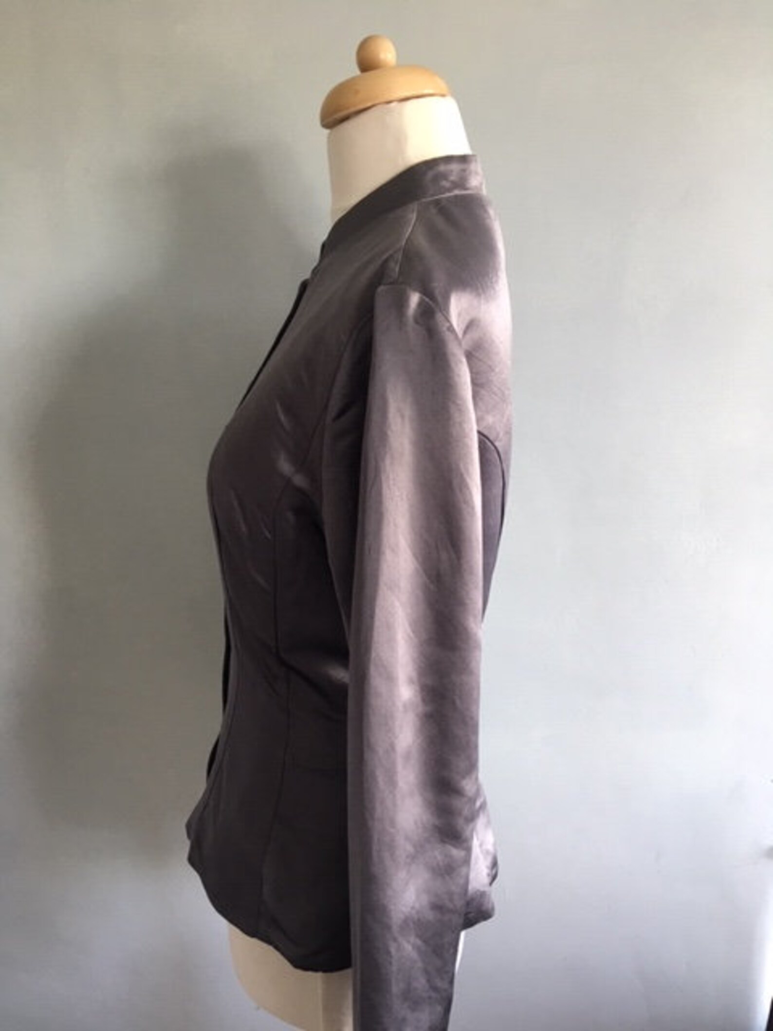 Beautiful Oriental Style Metallic Grey Silk Jacket by Kew. | Etsy