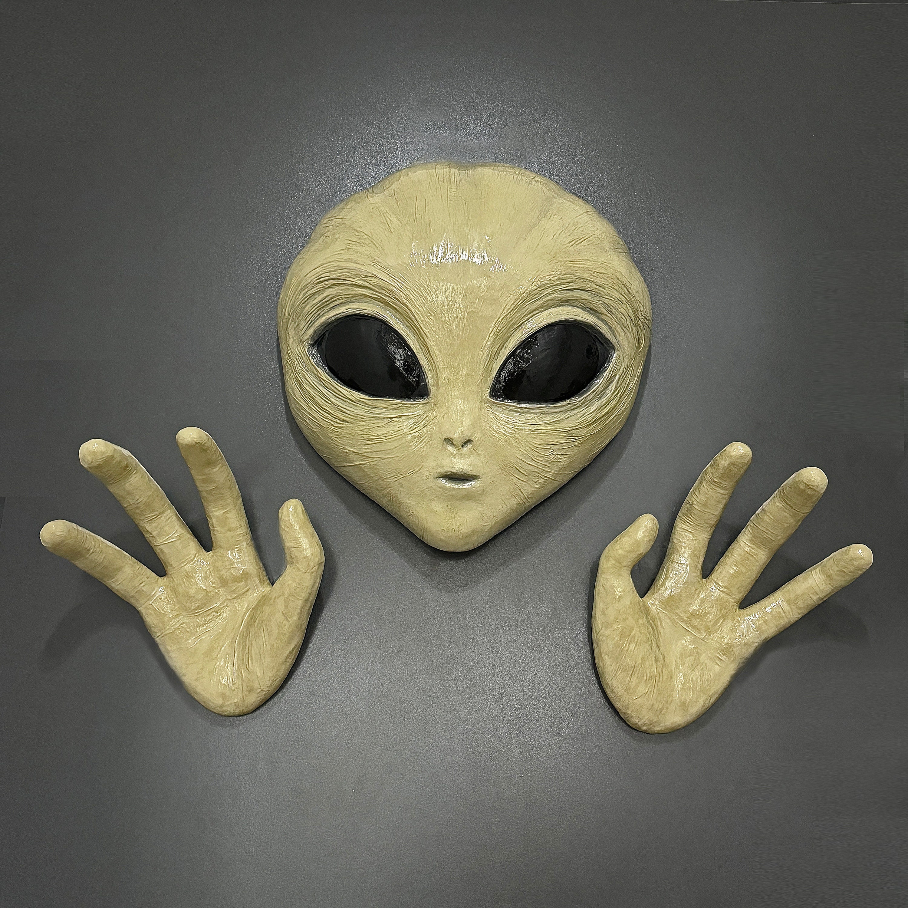 Alien 3D Wall Decor Life-size Sculpture Transform Your Space With ...