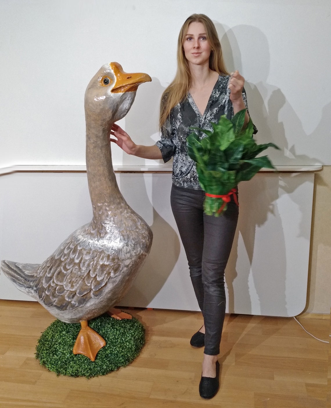 Realistic Goose Statue Amazing Sculpture for Garden, Yard, Park ...