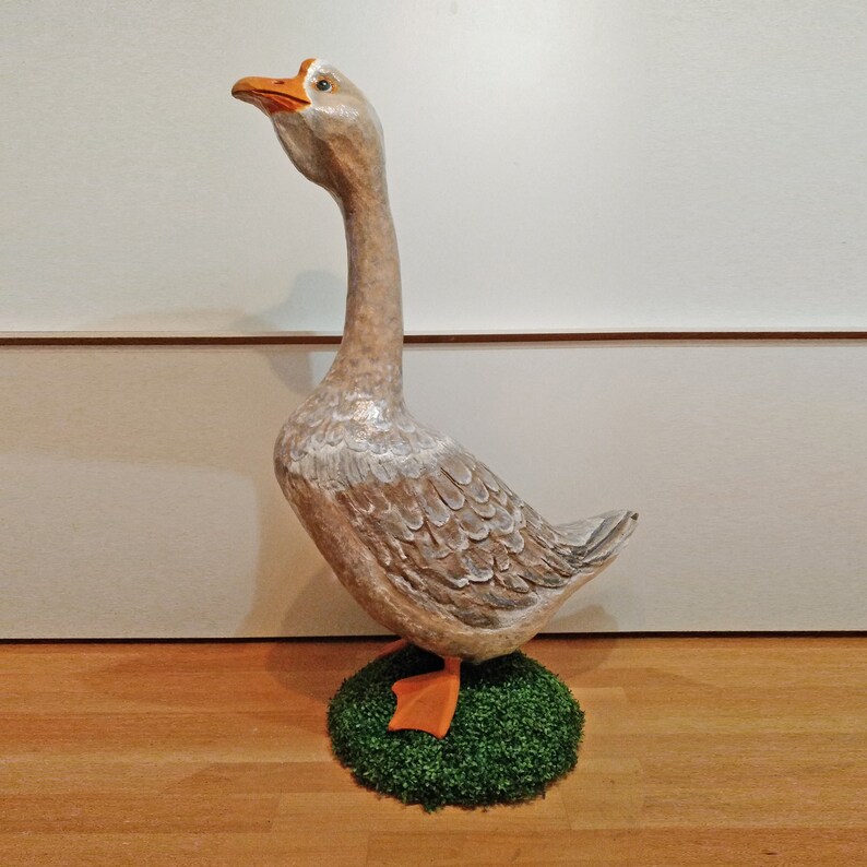 Realistic Goose Statue Amazing Sculpture for Garden, Yard, Park ...