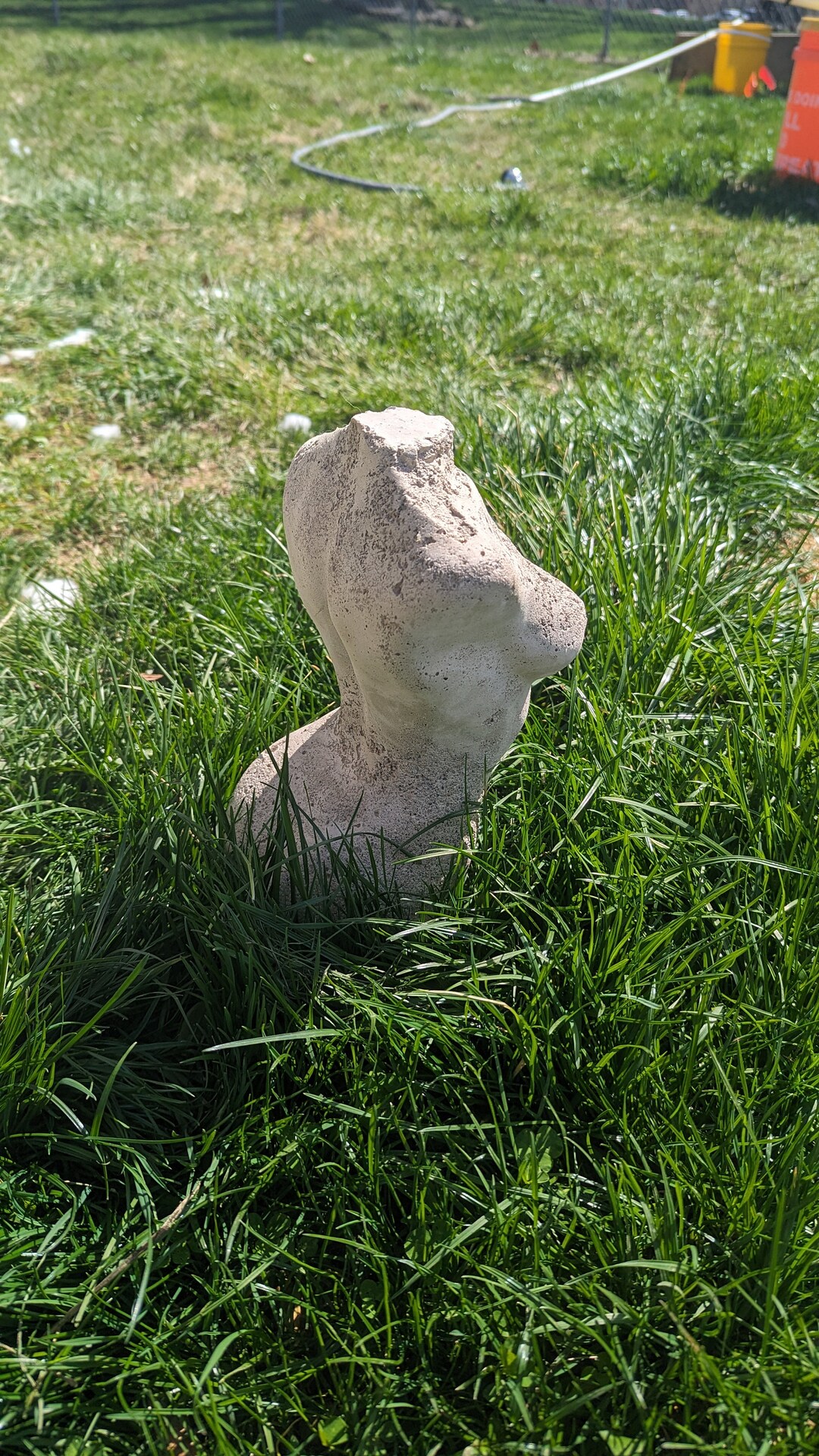 Very Curvy Rock / Nude Concrete Torso Garden Statue - Etsy