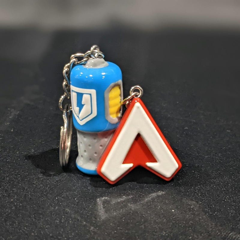 Apex Legends Keychain - Etsy