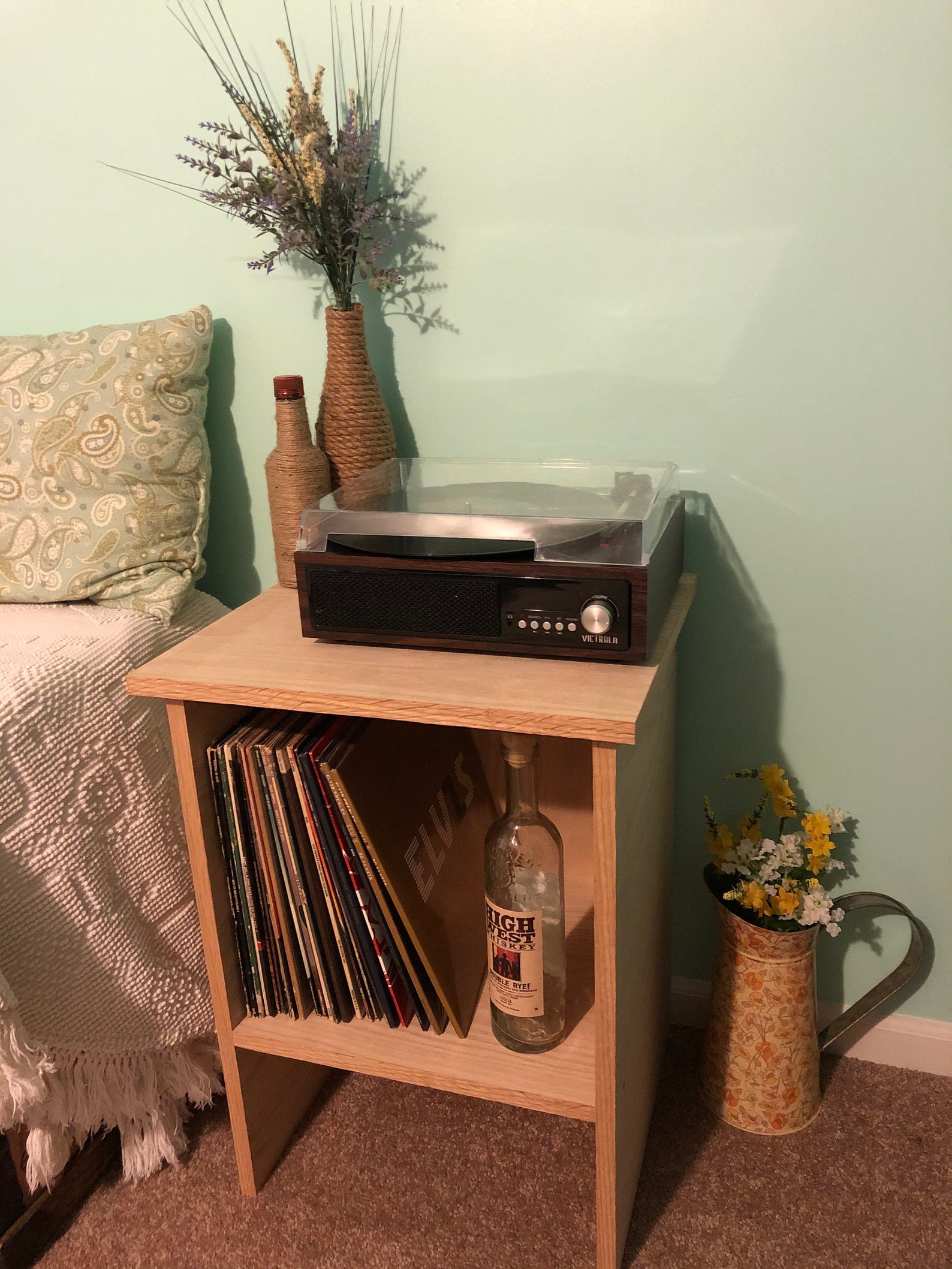 Simple Oak Bedside/record-player Table | Etsy
