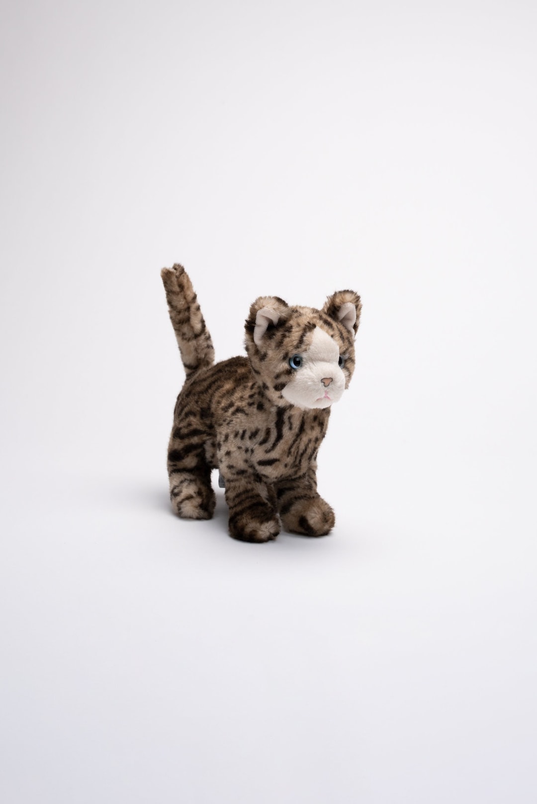 Stuffed Cat, 26 Cm, Super Realistic Stitch Plush, Stripped Brown. Ideal ...