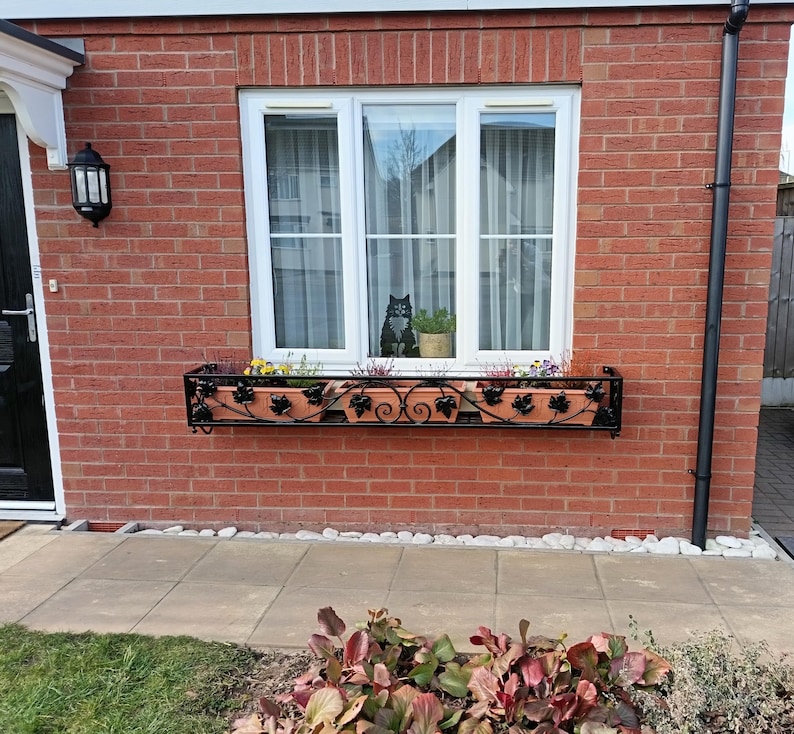 Metal Wrought Iron Wall Mounted Window Box, Pot Holder, Metal Trough ...