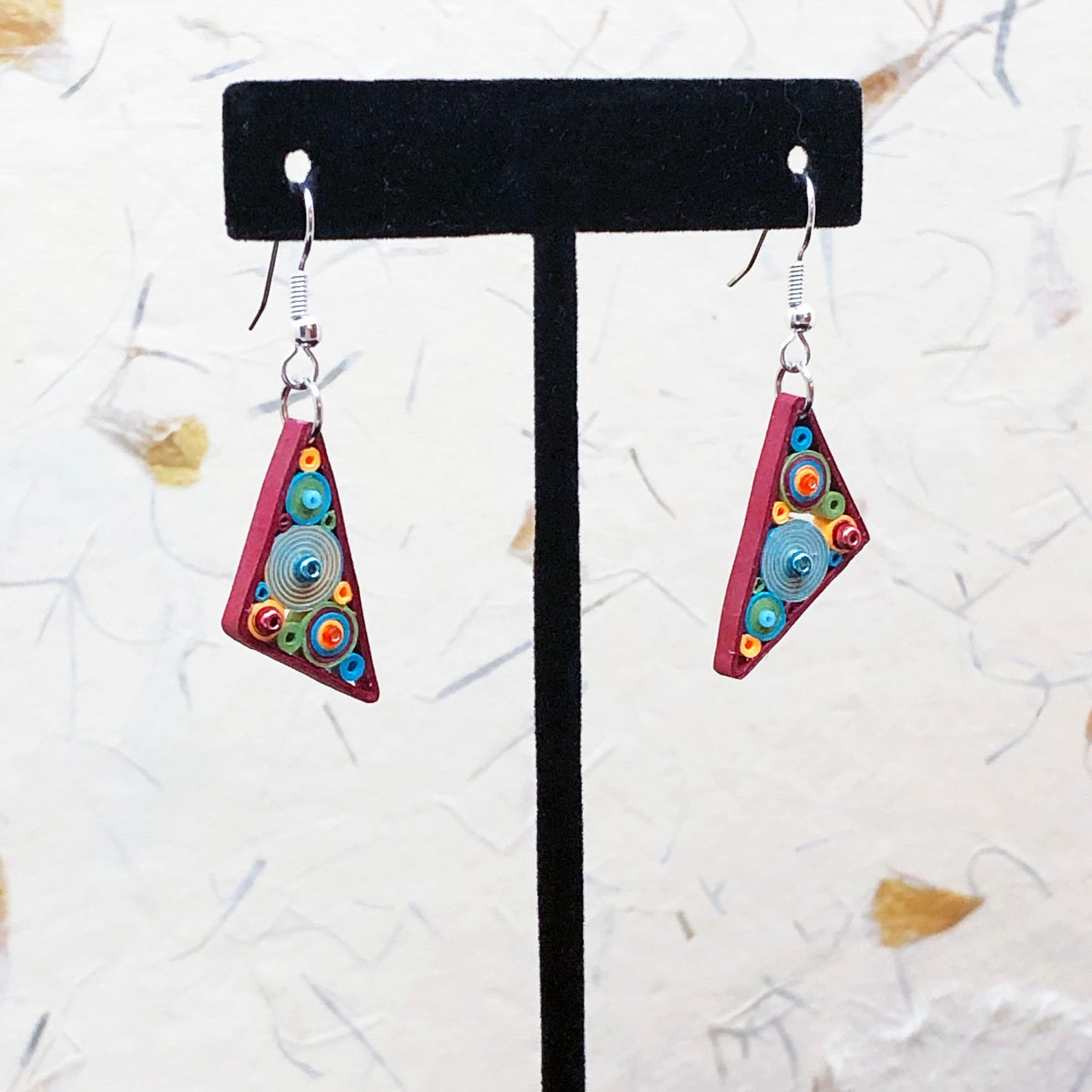 Earrings, Triangle: Paper, Quilled (curled and Shaped), in Red, Green ...