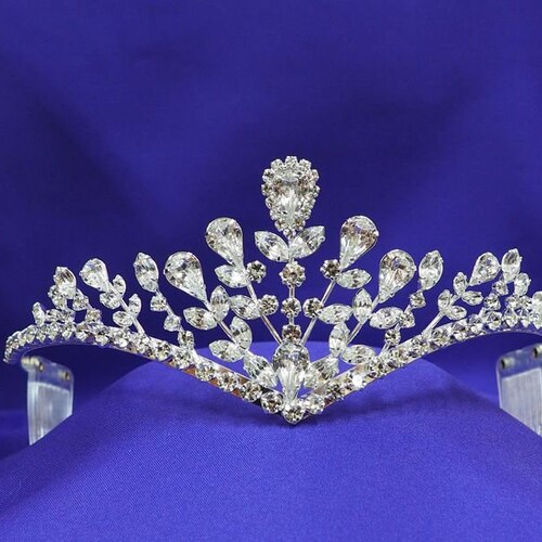 Barbara Hutton Mary Stuart Tiara 1967 Replica - Etsy