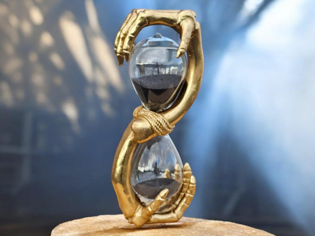 Gothic Skeletal Hand Glass Sand Timer – Large 31cm, Golden Hourglass ...