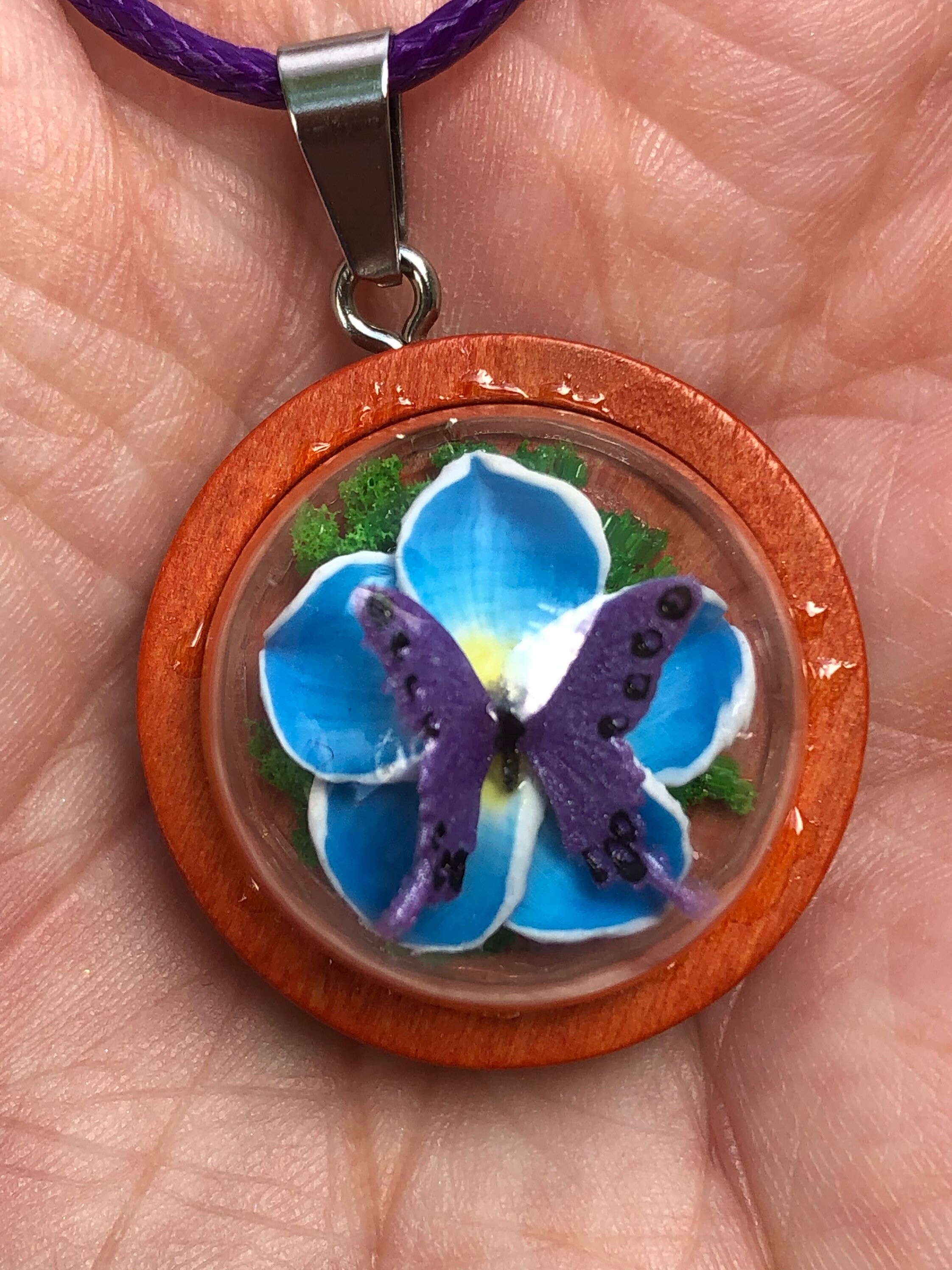 3d resin butterfly on flower pendantbutterfly and flower | Etsy